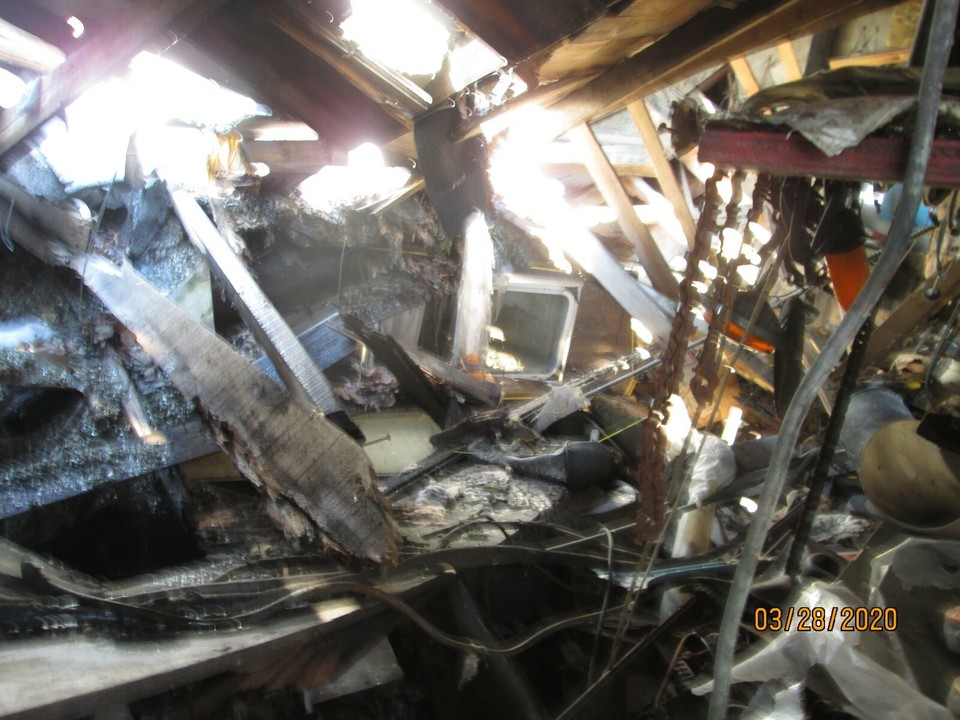 1952 FORD METEOR CUSTOMLINE V8 FRONT FENDER EMBLEM BADGE GENUINE ...