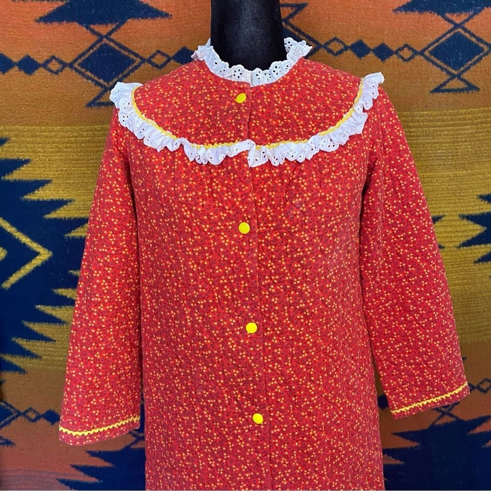 Vintage Jennifer Dale Quilted Union Made Housecoat Ro… - Gem