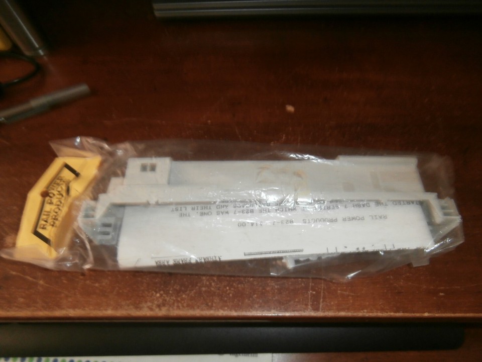 RAIL POWER PRODUCTS HO SCALE SD38 DYNAMIC BRAKE LOCOMOTIVE SHELL ...