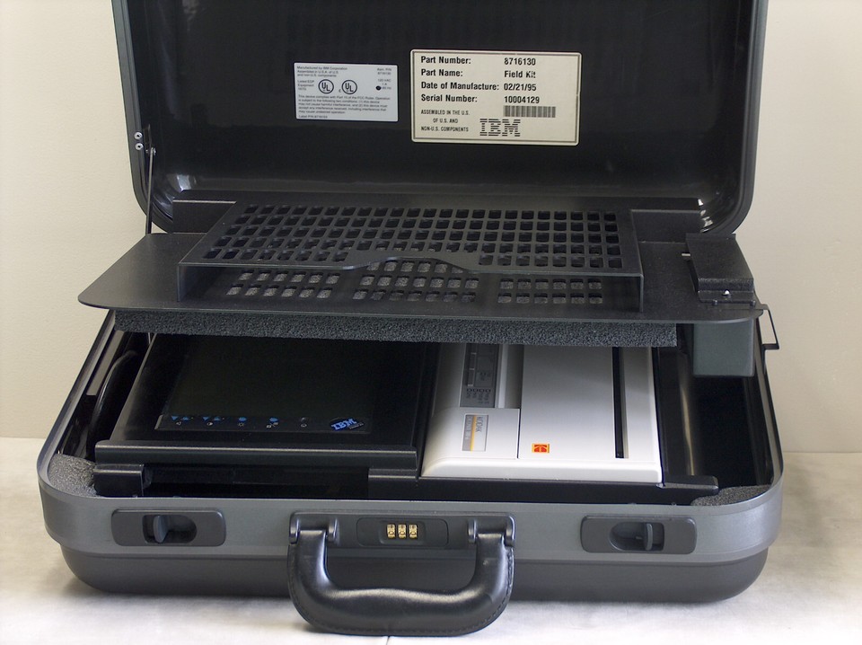 IBM 730T ThinkPad Type 2524 - From Included IBM 8716130 Field Kit Sold ...