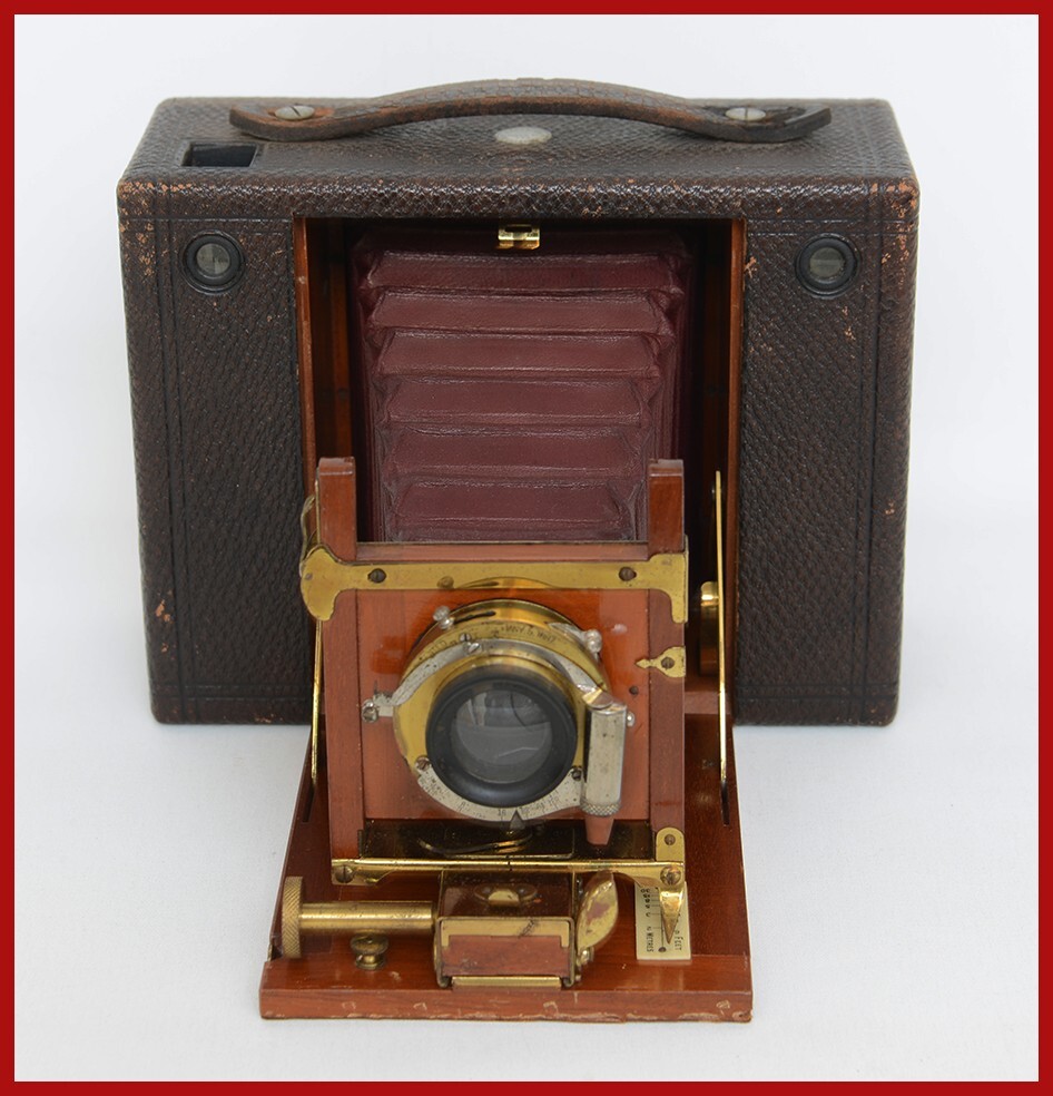Kodak No 4 Cartridge Camera, Made by Eastman Kodak, Serial No 26987 ...