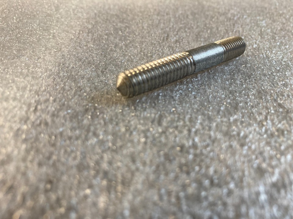 Pratt & Whitney Aircraft Engine Studs 20 each P/N 18491P4 New (Dim's ...