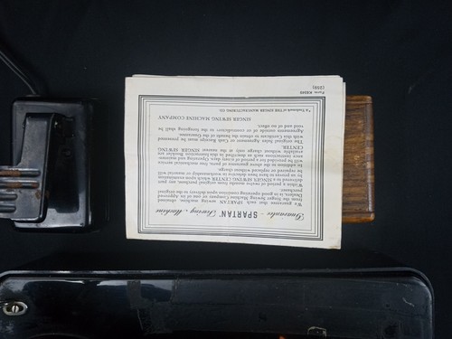 Singer Spartan Sewing Machine 192 With Pedal Manual Puzzle Box ...