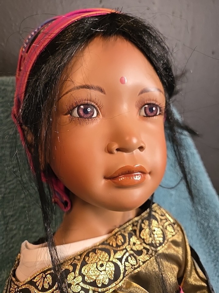 Beautiful *RARE* DWI SAPTONO 36in Porcelain Sitting Doll Masterpiece Gallery | eBay