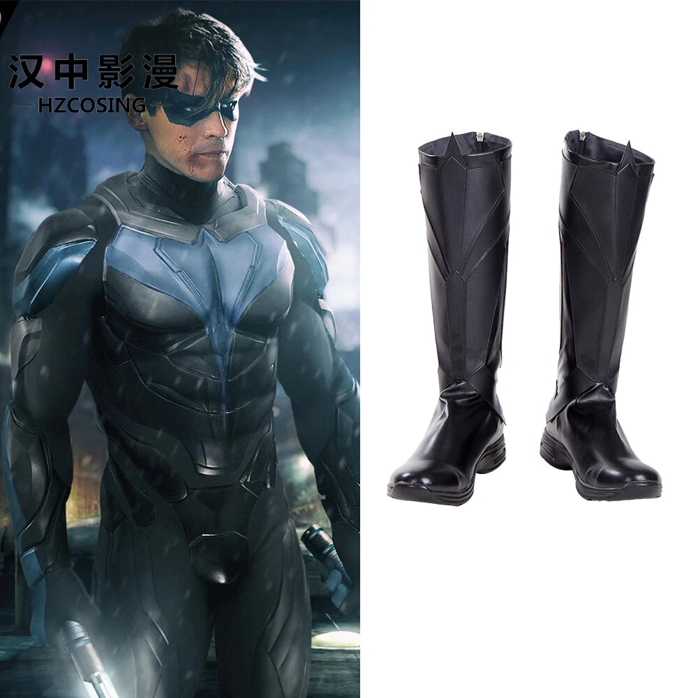 Nightwing Injustice Cosplay