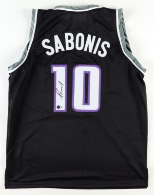 Domantas Sabonis Signed Sacramento Kings Jersey (Beckett) #11 Pck 2016 ...