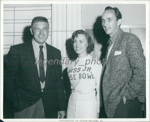 Tay Brown USC All American College FB HOF Original News Service Photo ...