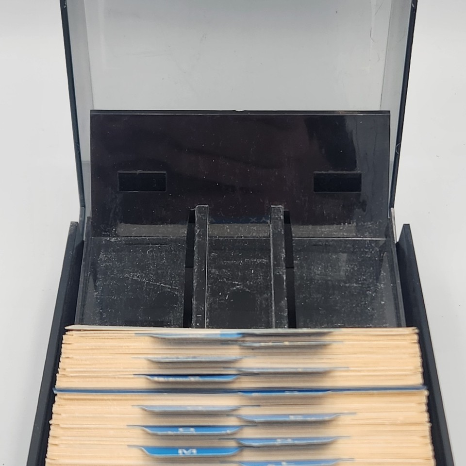 Rolodex VIP-24C V-File Index Card Holder w/ A-Z Dividers 4.75x8.25 ...