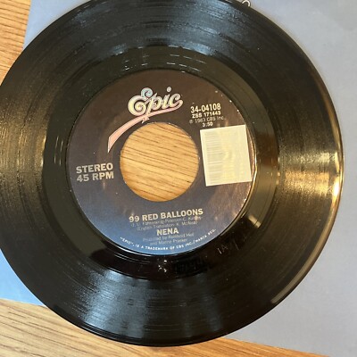 Nena 99 Red Balloons / 99 Luftballoons 1983 Epic 34-04108 45rpm 7" EX ...