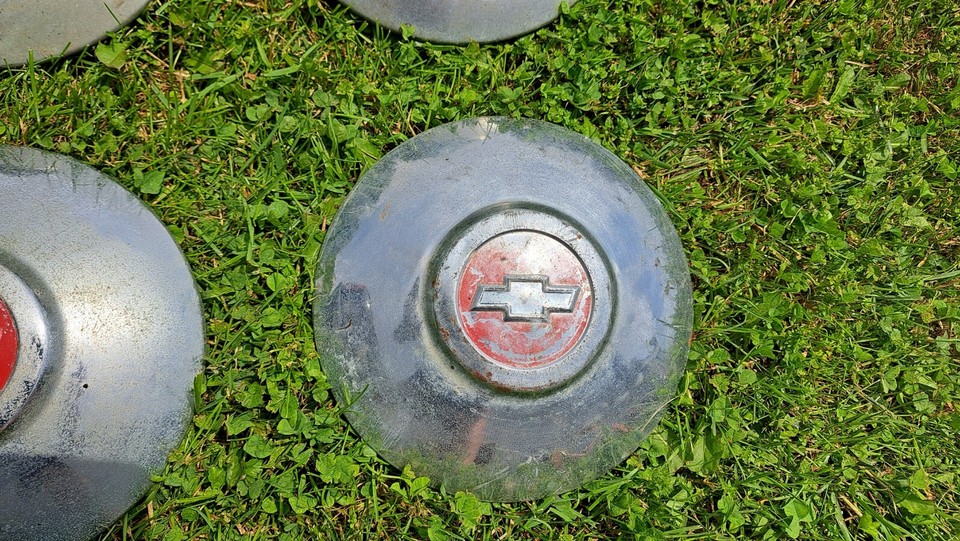 Set Of 4 1949-1950 Chevy Hubcaps 49 50 Chevrolet Styleline Deluxe ...