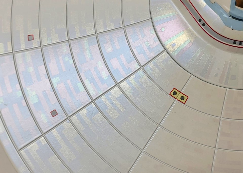 PRE-ORDER Tomy Star Trek TMP USS Enterprise NCC-1701 Refit 1:350 Die ...