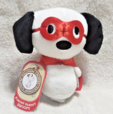 Hallmark Valentine's Itty Bittys Kissing Bandit Snoopy Plush ~ New w ...