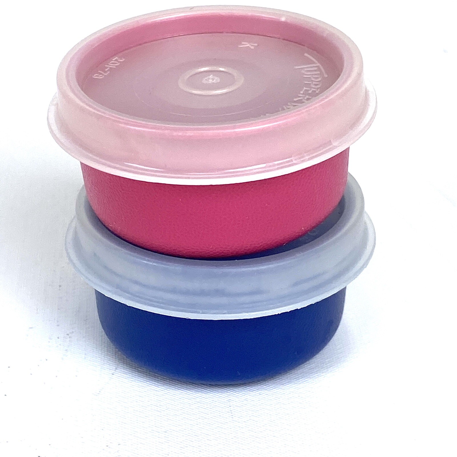 Vintage 90s Lot of 12 Tupperware Hostess Gift Keychains Magnets ...