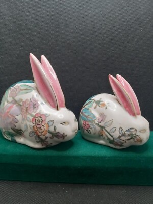 Vintage Hand Decorated Pair Of Porcelain Rabbits Made in China | eBay
