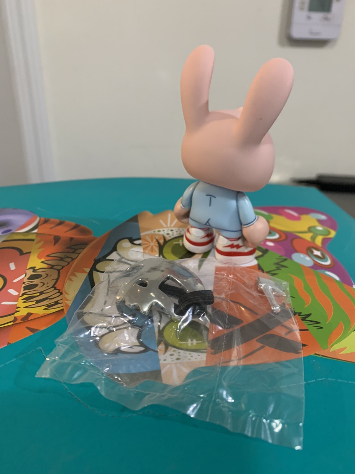 Superplastic 3" Vinyl Janky Series 2 Guggimon Silver Mask 1/96 Kidrobot ...