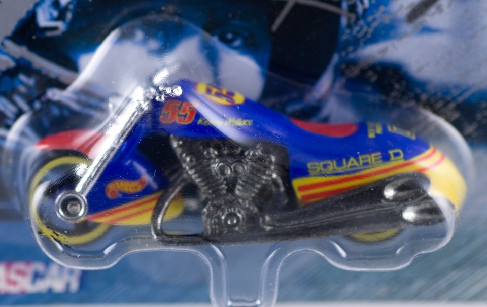 Hot Wheels Racing Deluxe #55 Square D Kenny Wallace Scorchin' Scooter ...