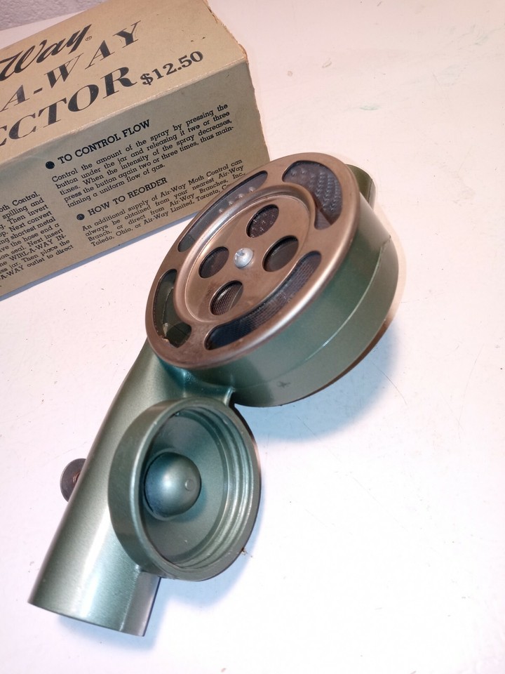 Vintage AIR-WAY Moth Control Wirl-a-Way Insector #6962 In Original Box ...