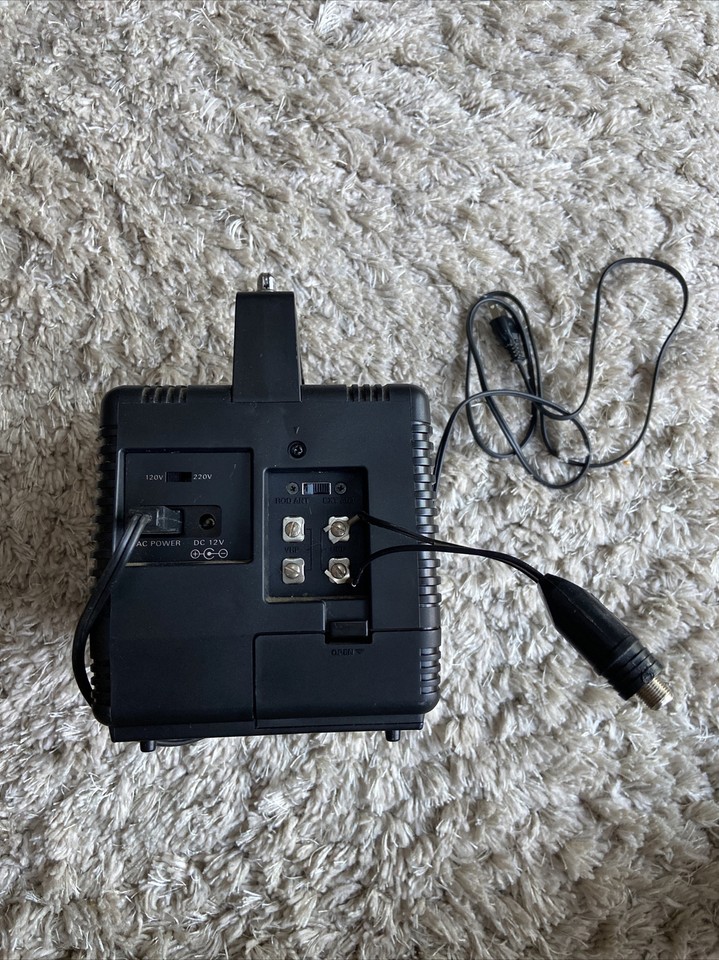 Vintage Mini TV Black & White 5” Unisonic Portable XL-900X AC-DC Tested ...