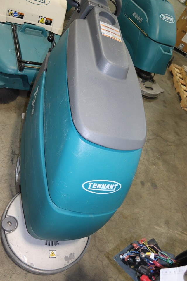 Tennant T3 FAST Scrubber | eBay