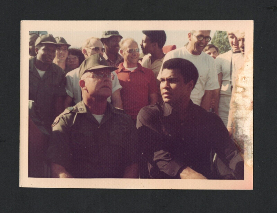 Three Vintage Muhammad Ali Original Small Photographs A4617 | eBay