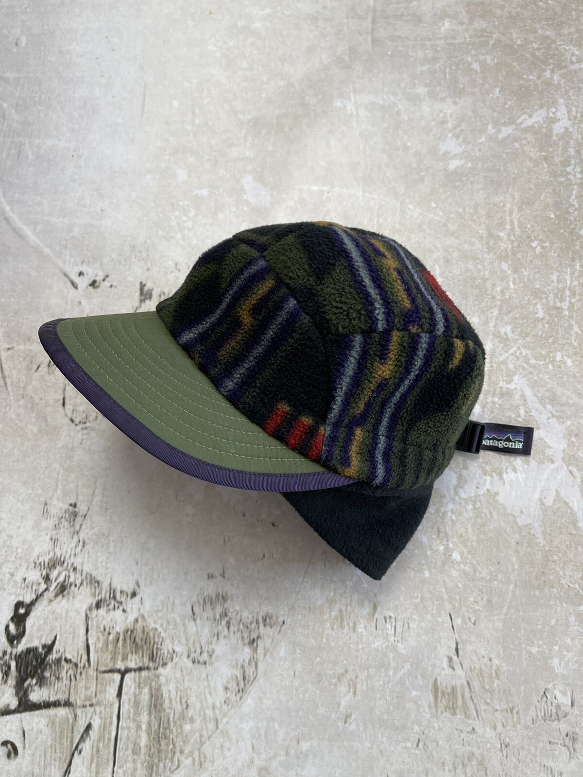 Vintage 1995 Patagonia Duck Bill Trapper Multicolor S… - Gem