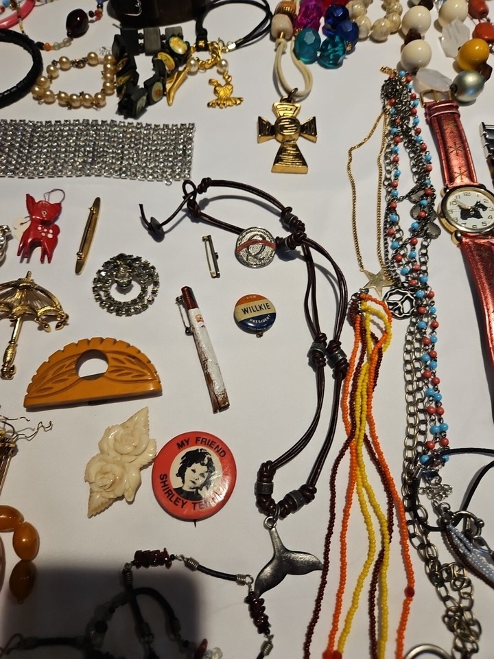 Vintage Signed/ Unsigned Costume Jewelry Lot necklace,brooch,earrings ...