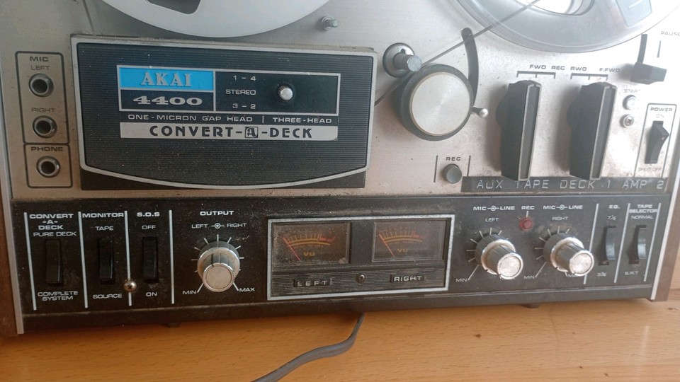 Akai 4400 Convert-a-Deck Reel To Reel Tape Machine w/ Integrated ...