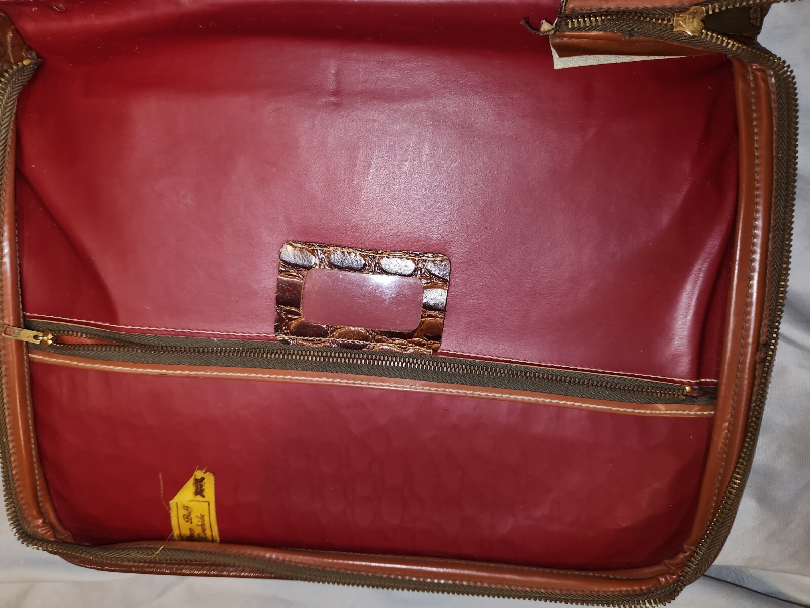 MA Doppelt Deep Buff Cowhide Crocodile Print Zippered Folder Portfolio ...