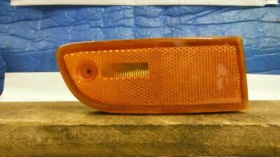 Passenger Corner/Park Light Park Lamp-turn Signal Outer Fits 93-97 ...