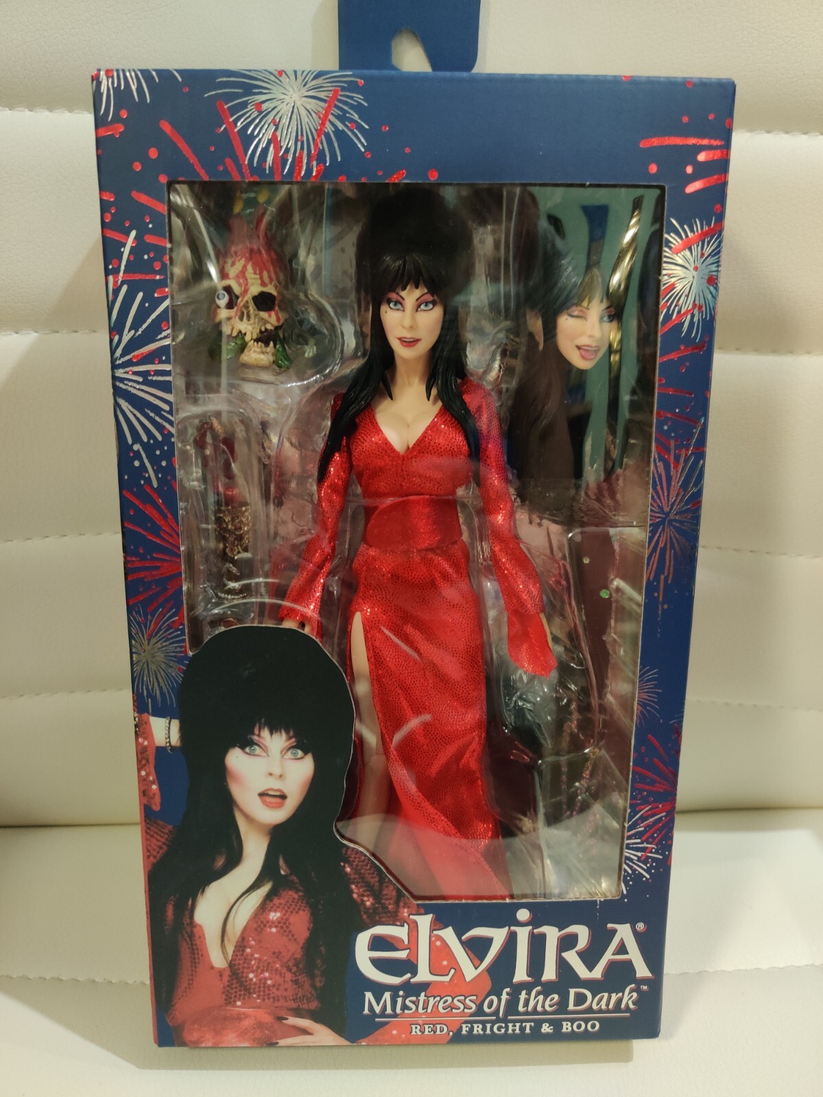 ELVIRA 8” Clothed Action Figure NECA "Red, Fright, and Boo” BRAND NEW ...