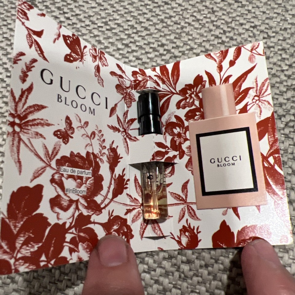 Gucci Bloom Eau De Parfum Intense Fragrance Sample Spray 0.05 fl oz | eBay