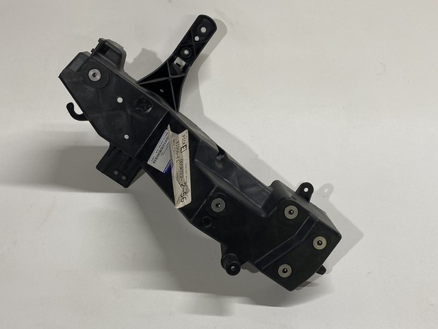 Headlight Bracket Front Right Mopar 68100236AA fits 11-13 Dodge Durango ...