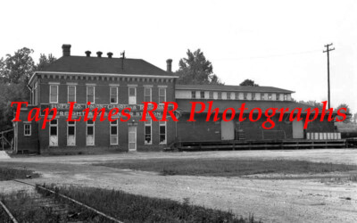 Buffalo, Union-Carolina Depot Front Union SC 7-5-1942 by GE Votava NEW ...