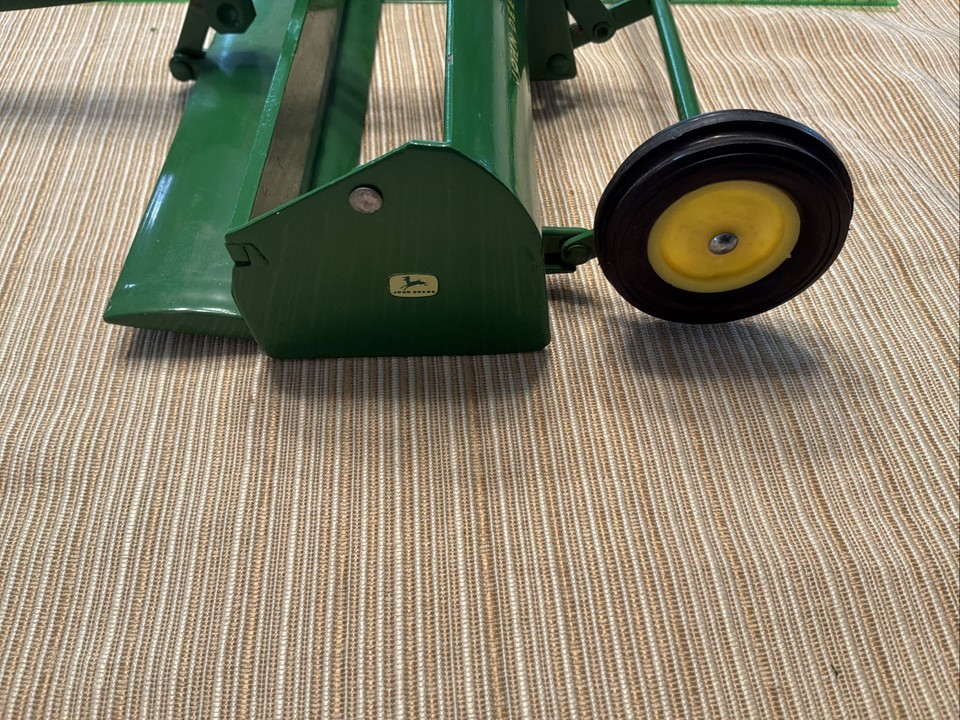 Vintage John Deere Box Carry Scraper Dirt By Ertl 1/16 Scale Farm Toy ...
