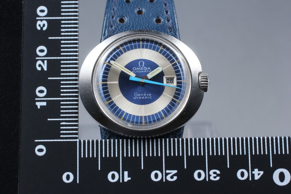 Near MINT Vintage Omega Geneve DYNAMIC TOOL.102 30mm Automatic Blue ...