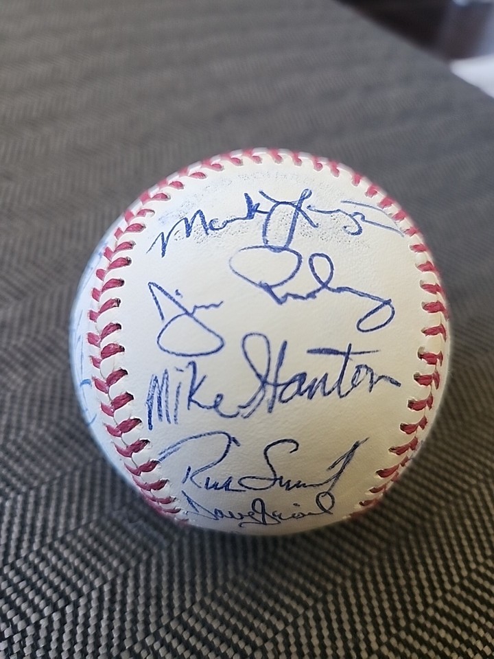 1984 Seattle Mariners Team Signed Autographed Baseball W/ 26 Signatures ...
