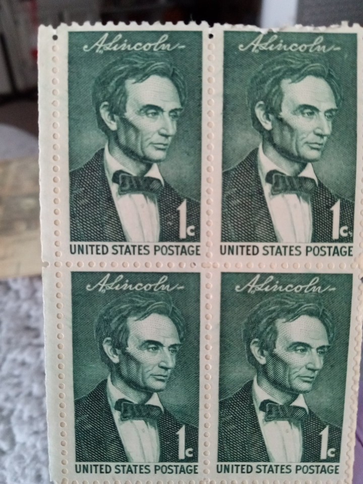 ABRAHAM LINCOLN 1 CENT STAMP GREEN UNITED STATES POSTAGE EXCELLENT ...