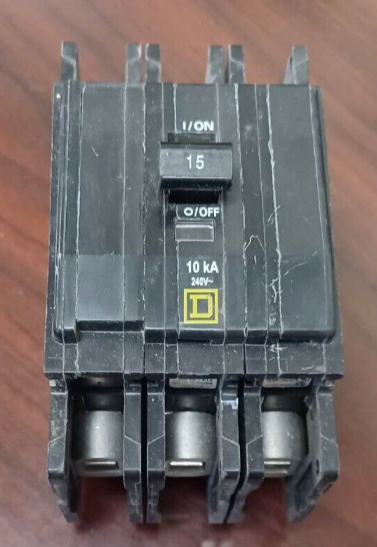 Square D QOU315, 3 Pole 15 Amp 240V Circuit Breaker Dual Mnt Din Rail ...