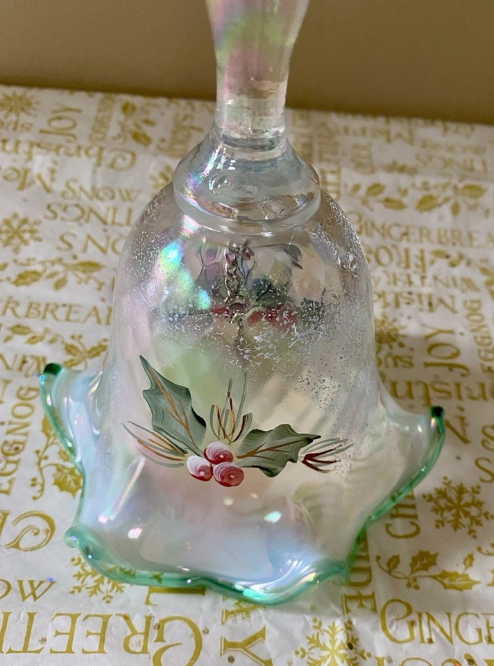 Fenton Bell 2003 Hand Painted Artist Signed Ruffle Edge Bird Holly ...