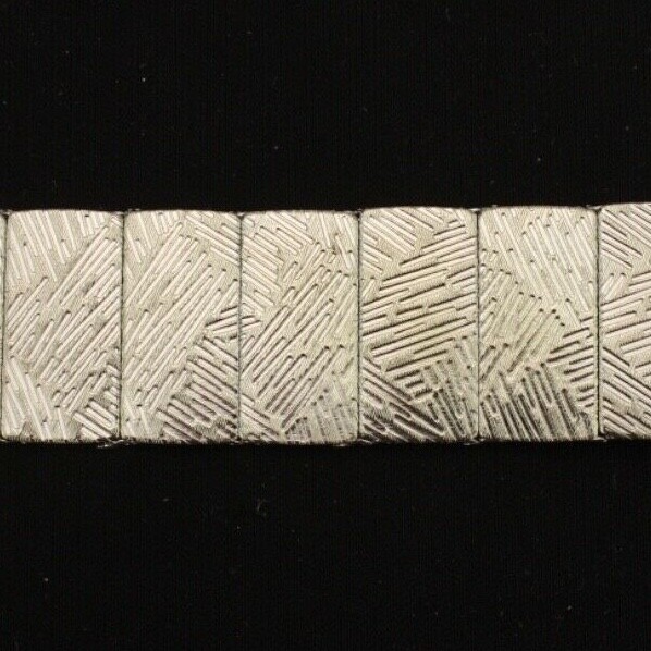 Vintage Etched Silver Tone Link Panel Bracelet 7” - Gem