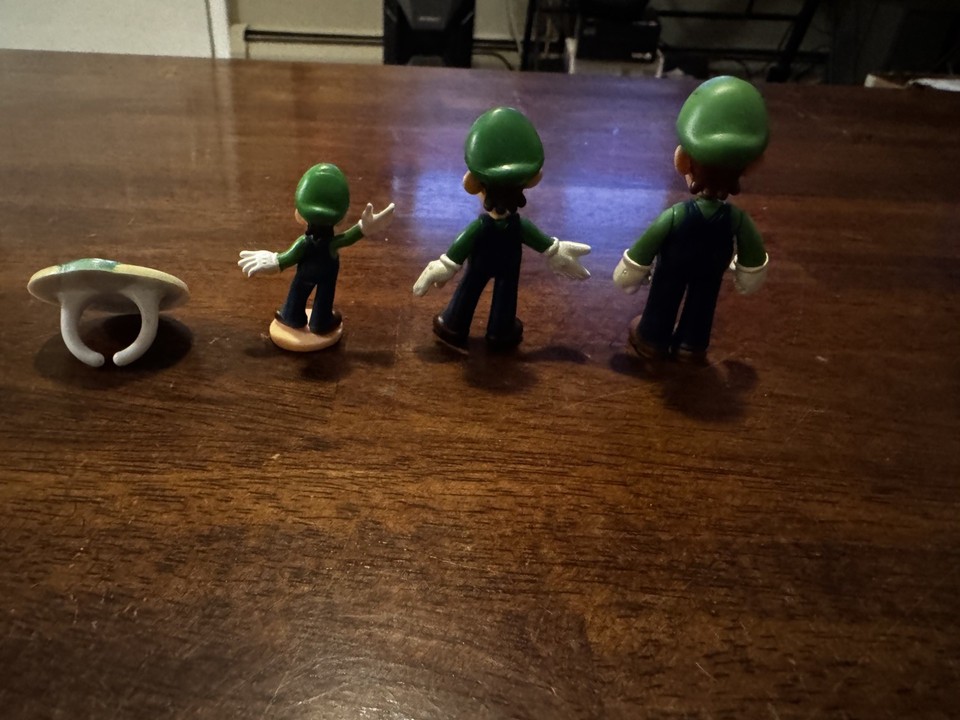 World Of Nintendo Super Mario Luigi Figure Lot Of 3 Small Figures 2-3 ...