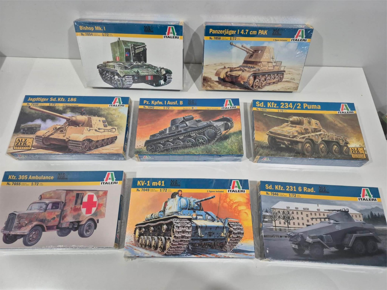 Italeri 1/72 Scale German Armor Vehicle & Tank Lot - Sd.Kfz, Jagditger ...