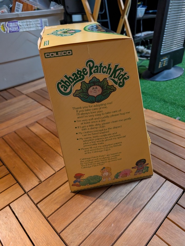 Cabbage Patch Doll Holds Crayon New In Box Curly Brown Hair Eyes Number ...