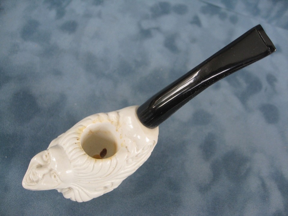 Nicely restored vintage molded "Screaming Girl/Wind" figural sitter ...