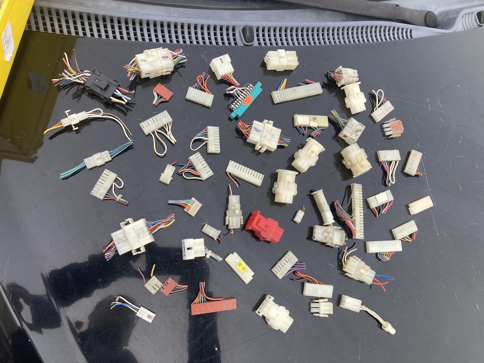 Huge Lot Of 50+ Pinball connectors Arcade 80s Multiple Sizes LOOK | eBay