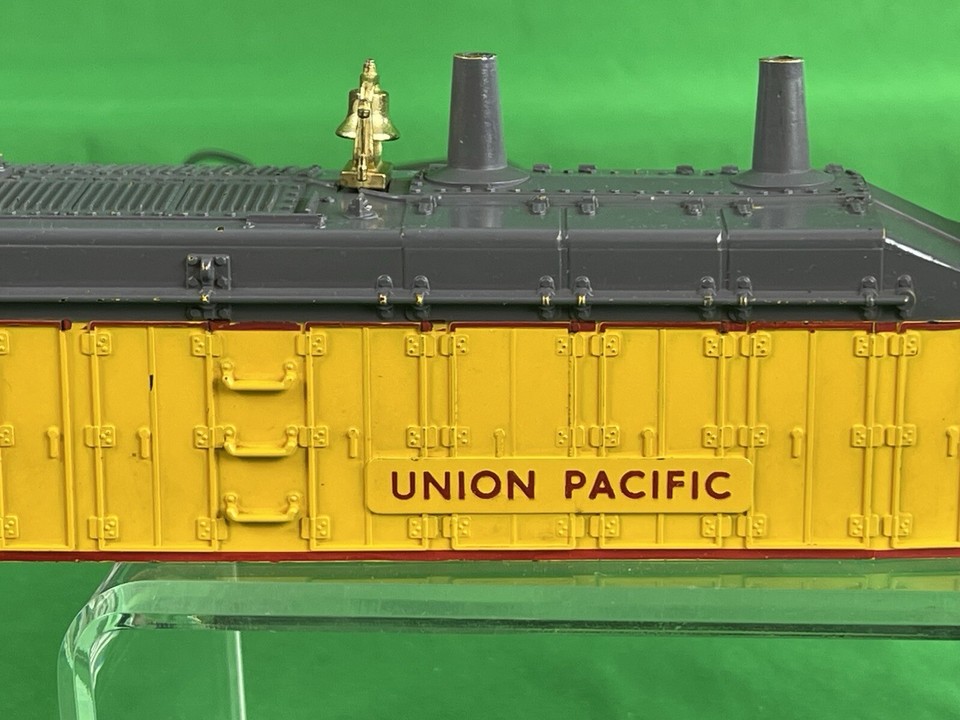 Lionel 613 Vintage union Pacific NW-2 Switcher Diesel Locomotive | eBay