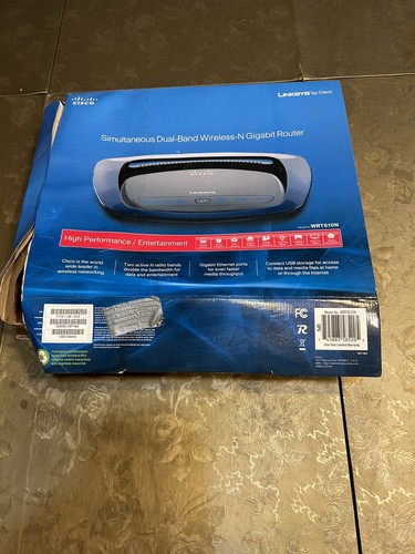 Linksys by Cisco Router Model WRT610N Simultaneous Dual-band Wireless-N ...