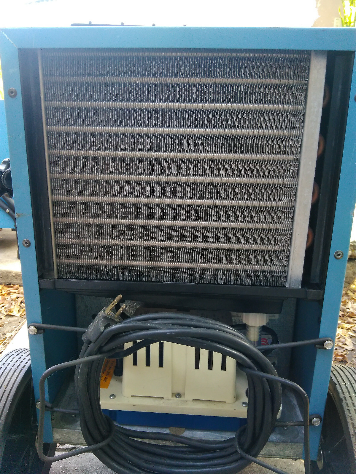 Dri-Eaz DrizAir F133 110 Pint Refrigerant Dehumidifier Remove up to 14 ...