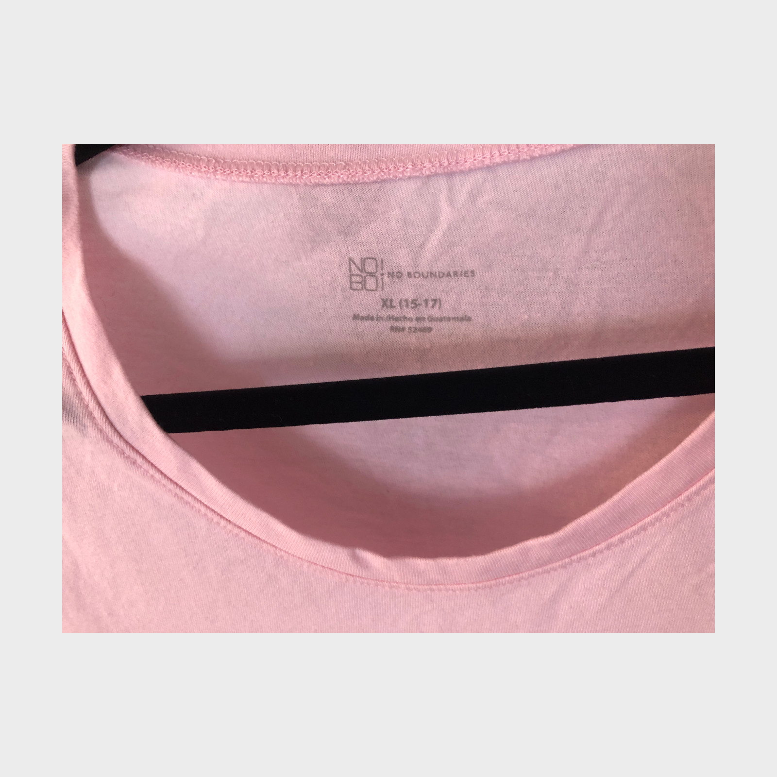 No Boundaries Pastel Pink Short Sleeve Top size Jr XL… - Gem