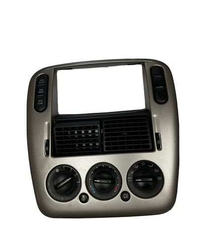 02 03 04 05 FORD EXPLORER FRONT CENTER DASH RADIO BEZEL W/ CLIMATE ...